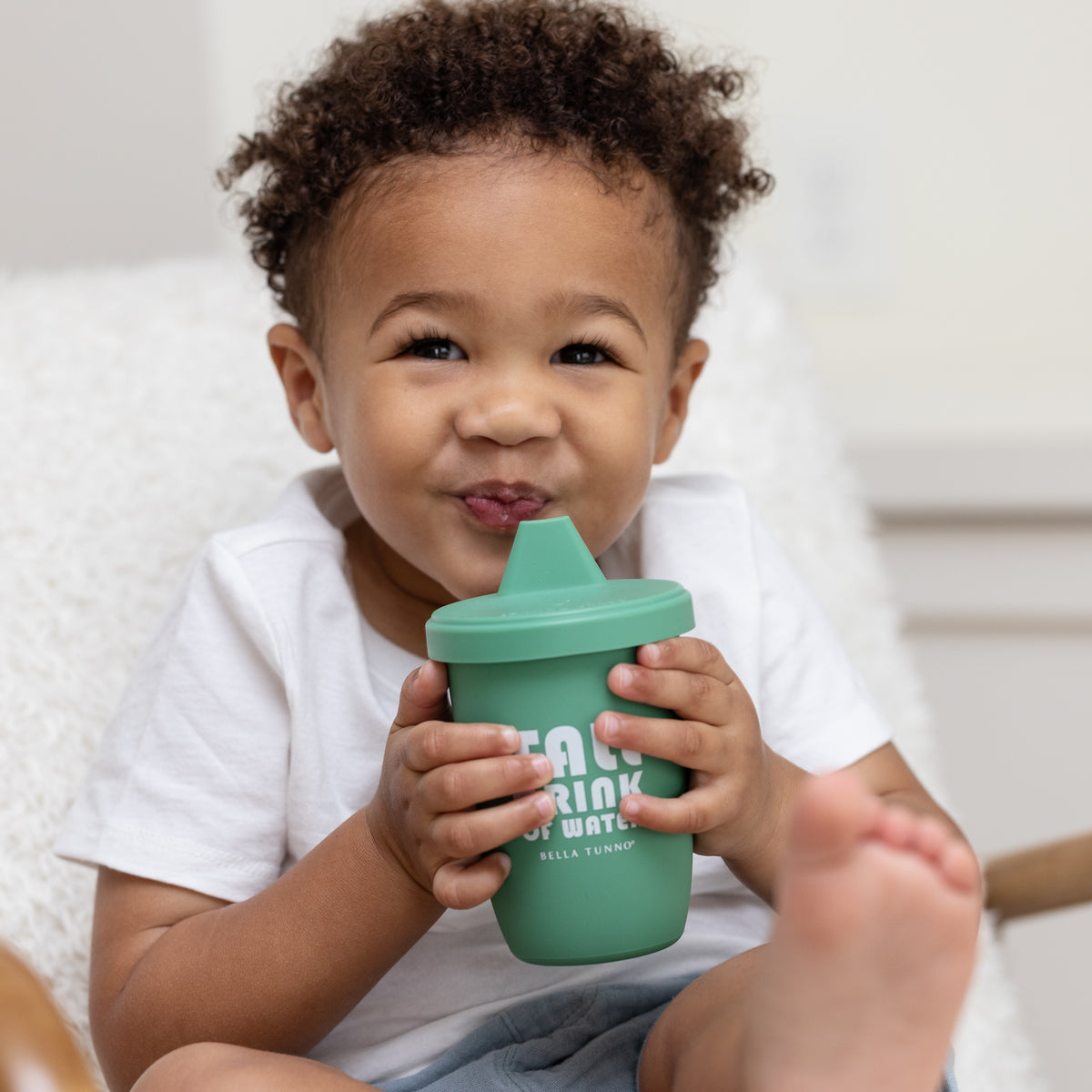 Tall Drink of Water Happy Sippy Cup – Bella Tunno